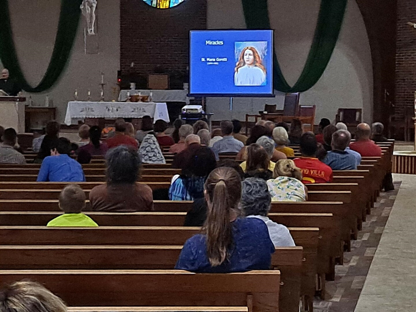 Divine Redeemer Catholic Church