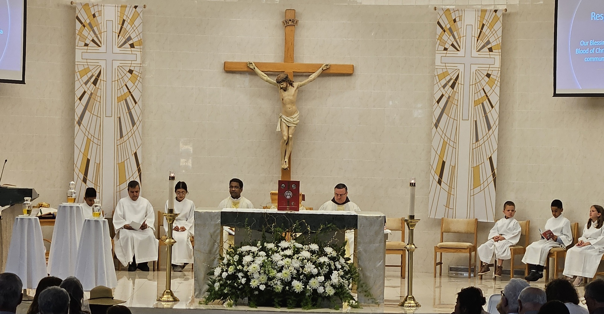 Holy Cross Catholic Church