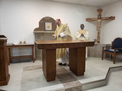 Holy Cross Catholic Church