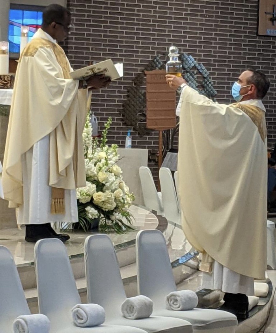 Holy Cross Catholic Church